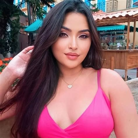 Rachel Sousa 🦉 Rachelllsousa • Threads Say More