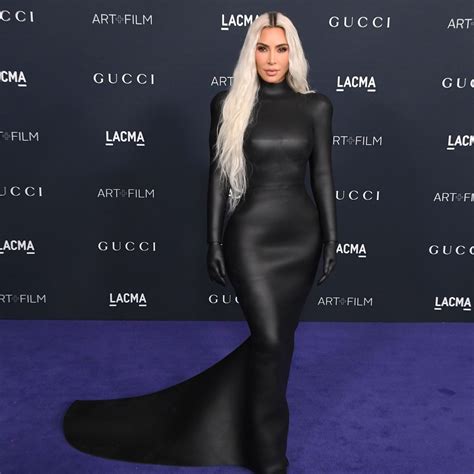 What Is Kim Kardashian Style And Is Kim A Style Icon Or Hot Mess