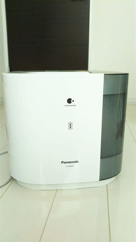 A4 Shop Өдрийн мэнд☀️☀️ Юуны зураг вэ гэж үү би нь харанхуй өрөөнийхөө мухраас агаар