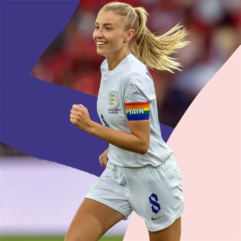 100 Girls Soccer Wallpapers