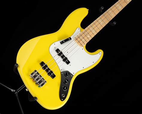 Made In Japan Limited Intl Color Jazz Bass Monaco Yellow Guitar