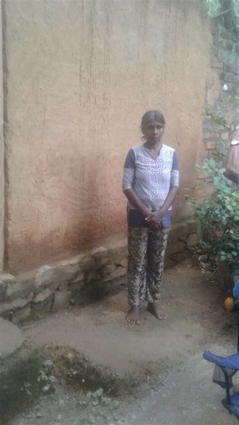 පොලිස් වාර්තාව දෙන්න ගිහින් Sri Lanka Police Power