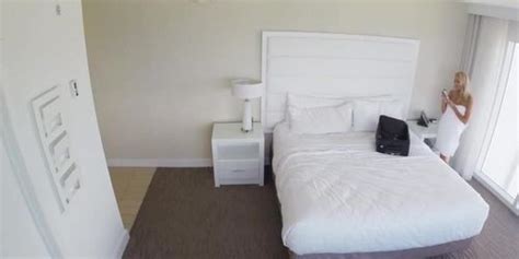 Janice Griffith Fucks Chris Strokes Tnaflix Com