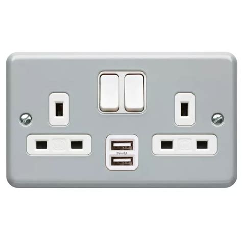Metalclad Plus™ Usb Integrated Switchsocket Honeywell