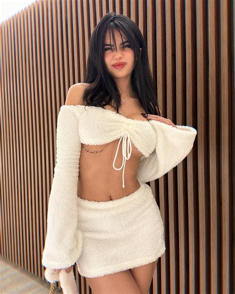 Michelle Zepeda Entre Los Afortunados Usted Es La Persona Elegida 🥠💗