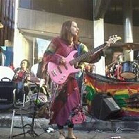 Stream Júlia Terras Music Listen To Songs Albums Playlists For Free