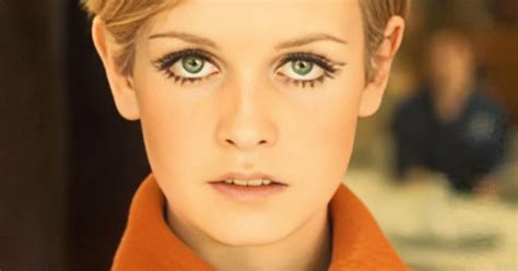 See Iconic Model Twiggy Now At 73 Yohanpost