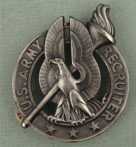 U S Army Recruiter Badge Pin W Eagle Torch