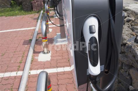 전기차 충전소 에코 에너지 충전 사진이미지일러스트캘리그라피 Sonnim작가