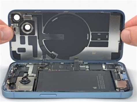 Apple разрешила сложный ремонт iPhone 14. Где его можно сделать в ...