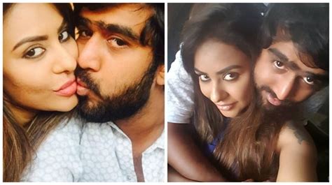 Sri Reddy Leaks Actress Private Intimate Chat With Abhiram Daggubati