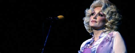 Behind The 2003 Death Of Sardonic Songwriter Warren Zevon