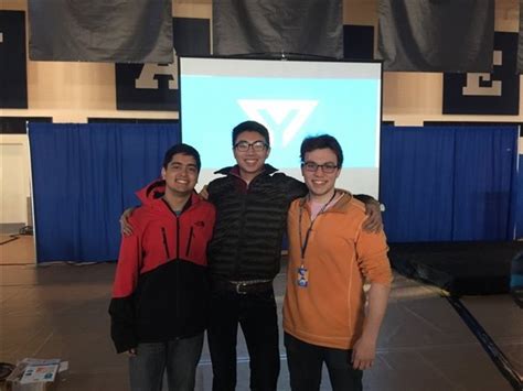 yhack hackathon draws innovative engineering teams to yale