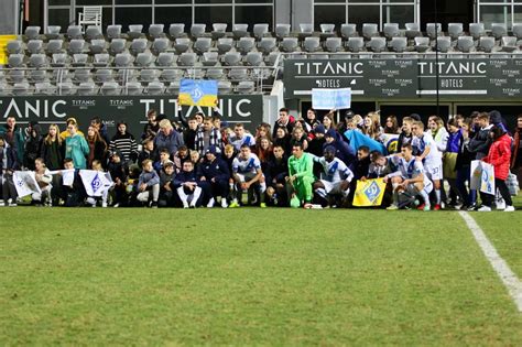 Підтримка юних уболівальників у грі Динамо Лієпая