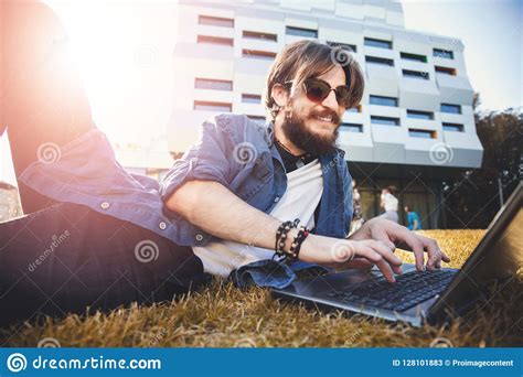 Babe Man Studying With The Laptop Stock Image Image Of Hipster Smartphone 128101883