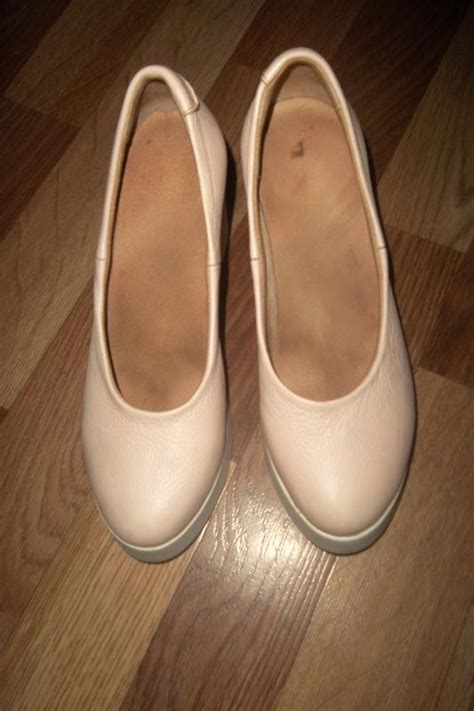 Пудрові туфлі Elegant — ціна 100 грн у каталозі Туфлі Купити жіночі речі за доступною ціною на