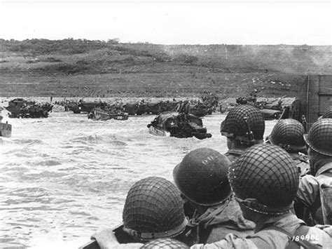 Jake Larson A Wwii Veteran Who Became A Tiktok Star As Papa Jake