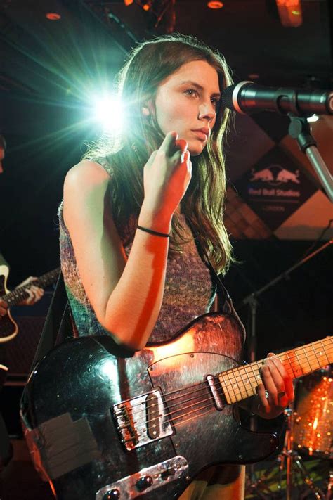 120 Best Ellie Rowsell Of Wolf Alice Images On Pinterest