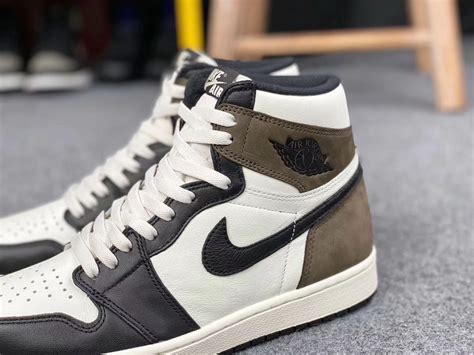 The Air Jordan 1 High OG ‘Dark Mocha’ is Mega - Sneaker Freaker