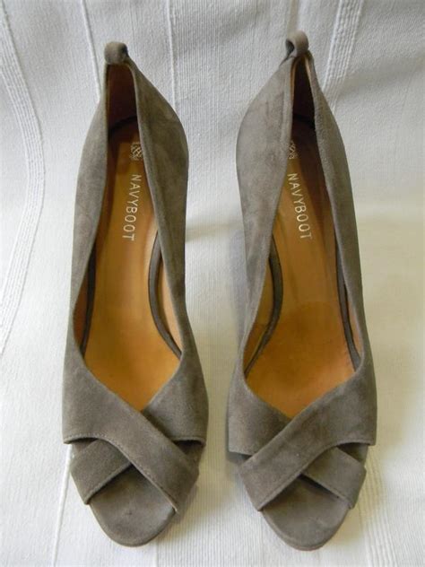 Замшеві туфлі з відкритим носком Navyboot р 39 — ціна 623 грн у каталозі Туфлі Купити жіночі