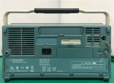 Tektronix Tds 3034c 전자 테스트 장비 판매 가격 9305143에 사용됨 Cae에서 구매