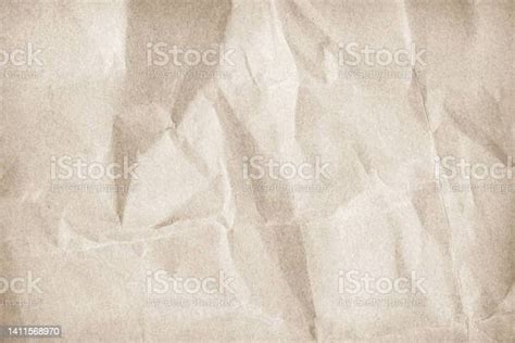 브라운 재활용 크래프트 페이퍼는 편지에 대한 빈티지 질감 배경을 구겨 추상 양피지 오래된 복고풍 페이지 그런지 빈 신문 크림 무늬 거친 주름 그런지 표면 배경 복사 공간 0
