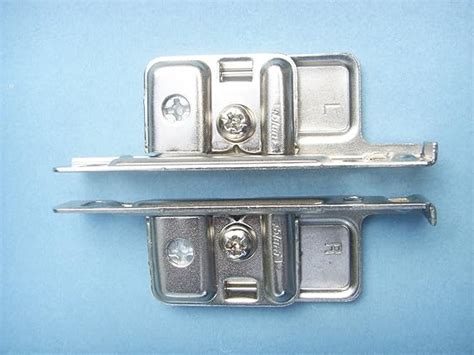 Blum Front Fixing Brackets Uk Diy And Tools