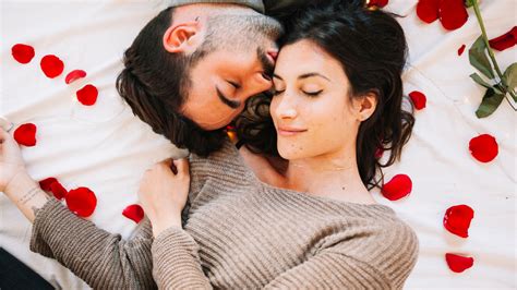 Love Vs Infatuation Understanding The Emotional Dynamics For A Stronger Relationship Love