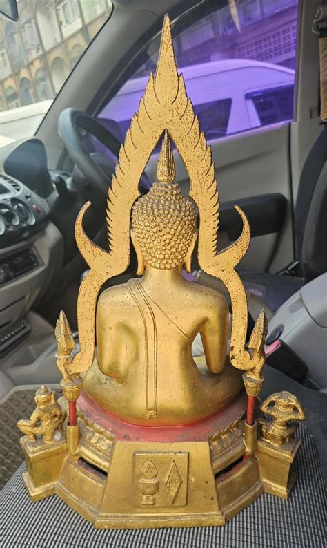 พระพุทธชินราชจำลอง ฐานฉลุ หลังอกเลาพานพระศรี วัดโรงช้าง พ ศ ๒๕๑๗ หน้าตัก 9 นิ้ว ลงรักปิดทอง ซุ้ม