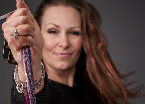 Hair Tinsel What Is It And How To Put It In Perfectly