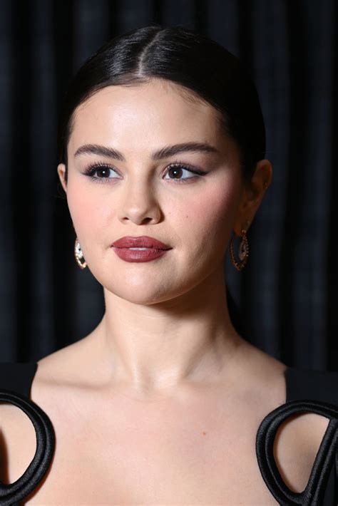 Selena Gomez Sexy Cleavage Bafta London Emilia Perez Hot Celebs Home