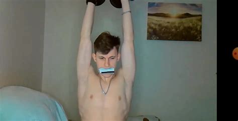 Muscle Babe In Stress Position ThisVid Com