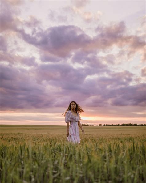 Girl In Field Photography Girl In Field Photography
