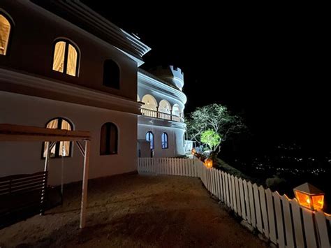 The Best Place To Celebrate An Occasion Reviews Photos Castillo De