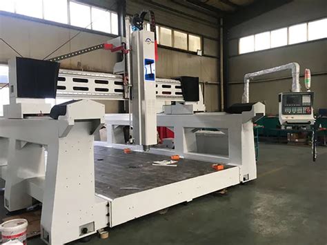 Axis CNC Router Machine For Processing Aerospace Composite Materials CNC Milling Router Machine