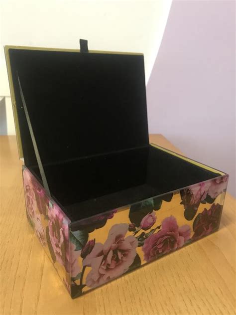 Вінтажна скляна скринька — ціна 169 грн у каталозі Скриньки Купити товари для дому та побуту за