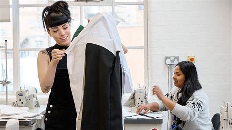 Computer Systems Engineering And Robotics Including Foundation Year 4 Years Full Time