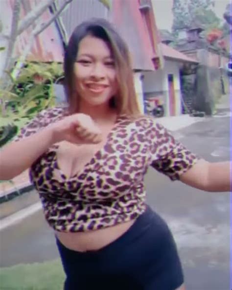 Imay Selebgram Toket Gede Youtube Imay Selebgram Toket Gede Youtube