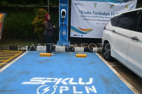 Spklu Pln Di Jawa Barat Antara Foto