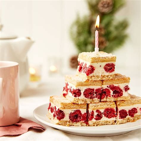 파스키에 프랑스 바닐라 라즈베리 케이크 11 프리미엄디저트 홈플러스 택배배송