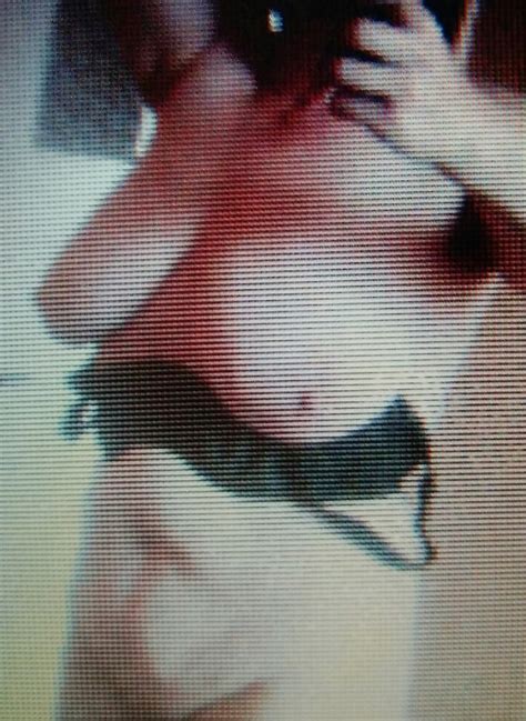 いたずらな成熟したselfies セックスの写真