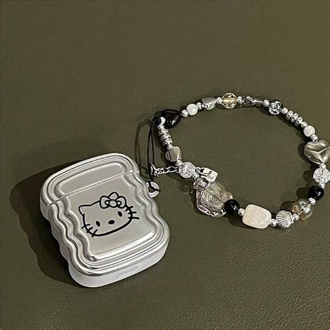 신상할인💙 블랙코어 크롬 실버 키티 진주스트랩 에어팟 1 2 3세대 프로 케이스에어팟실리콘 에이블리