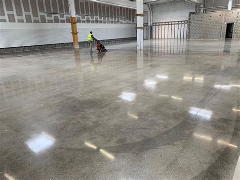 Ejemplos De Tratamientos En Hormigón Pulido Para Grandes Superficies Inarquia
