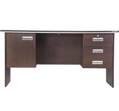 Basic Rectangular Manager Table At ₹ 8600 In New Delhi Id 2853690735633