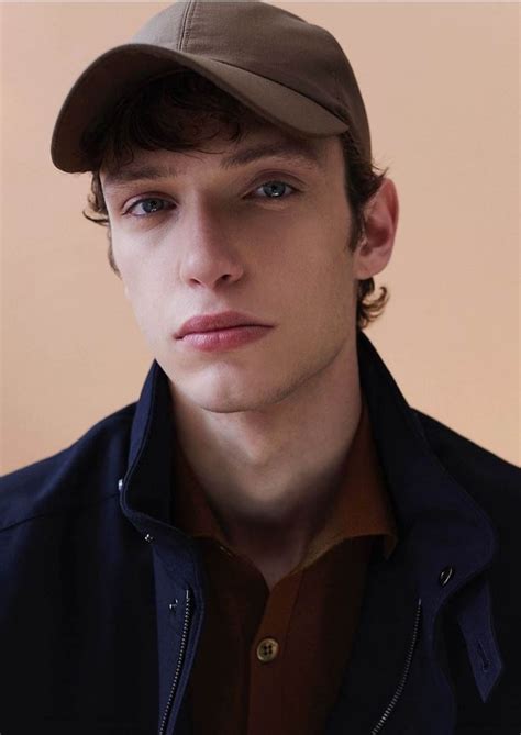 Lorenzo Gonzi D`management