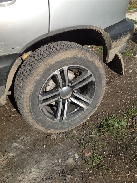 Продам колеса (Продано) — Chevrolet Niva (1G), 1,7 л, 2004 года ...