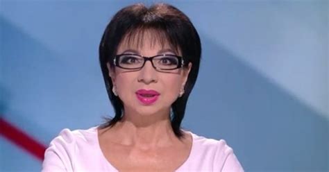 В плен на любовта Цветанка Ризова и адвокат Недков са влюбени като тийнейджъри Снимки За Жената