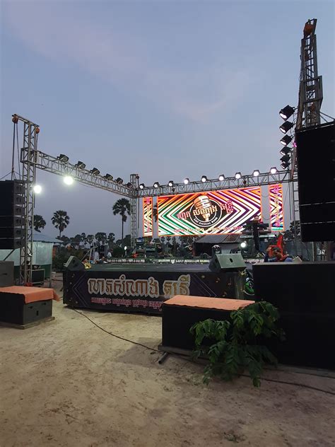 វត្តខេមការាមហៅវត្តក្រវ៉ា Added វត្តខេមការាមហៅវត្តក្រវ៉ា