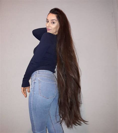 See This Instagram Video By Sexiesthair 850 Likes Long Hair Women Long Thick Hair Long