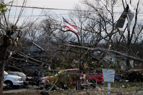 Tornadoes Severe Storms In Central Tennessee Leave 6 Dead Nearly 2